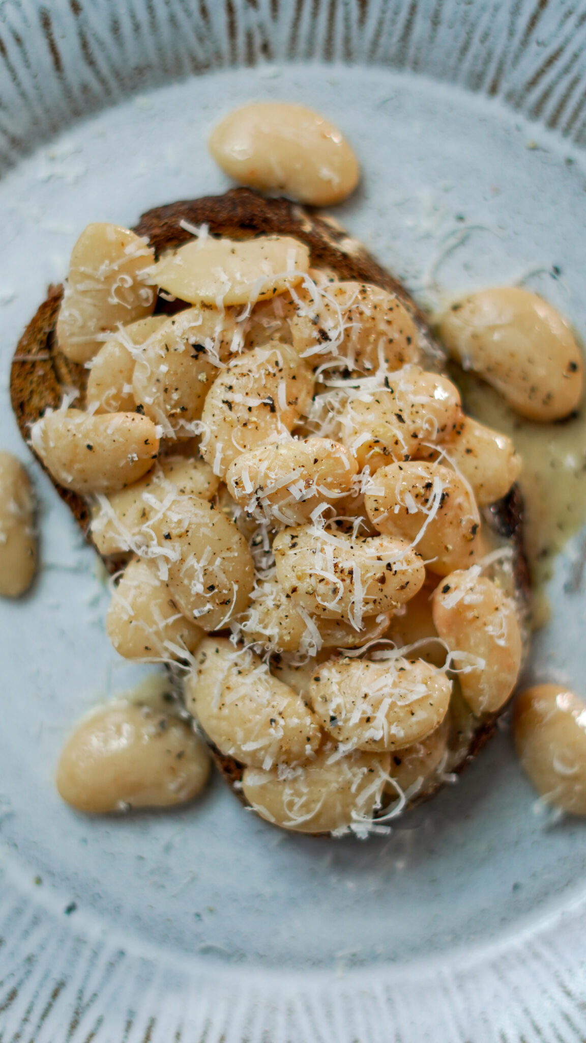 Creamy Butter Beans On Toast - healthyfloflo